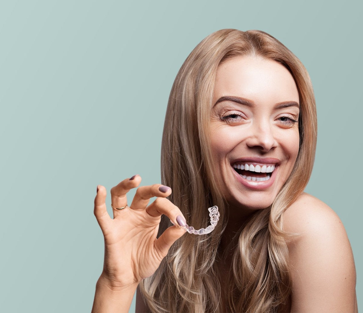 How Long to Wear a Retainer After Braces UK (2026 Guide) - NewSmile UK